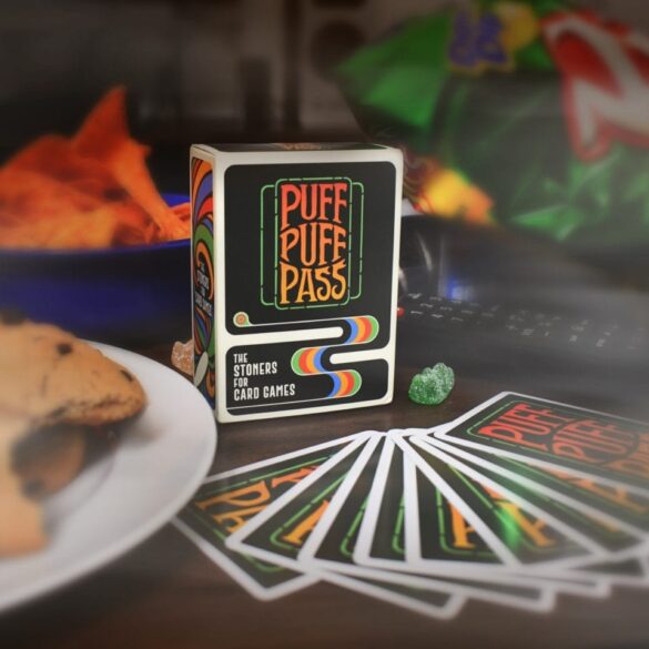 Card Game Encourages Players To Puff Puff Pass - Cannabis3000.com